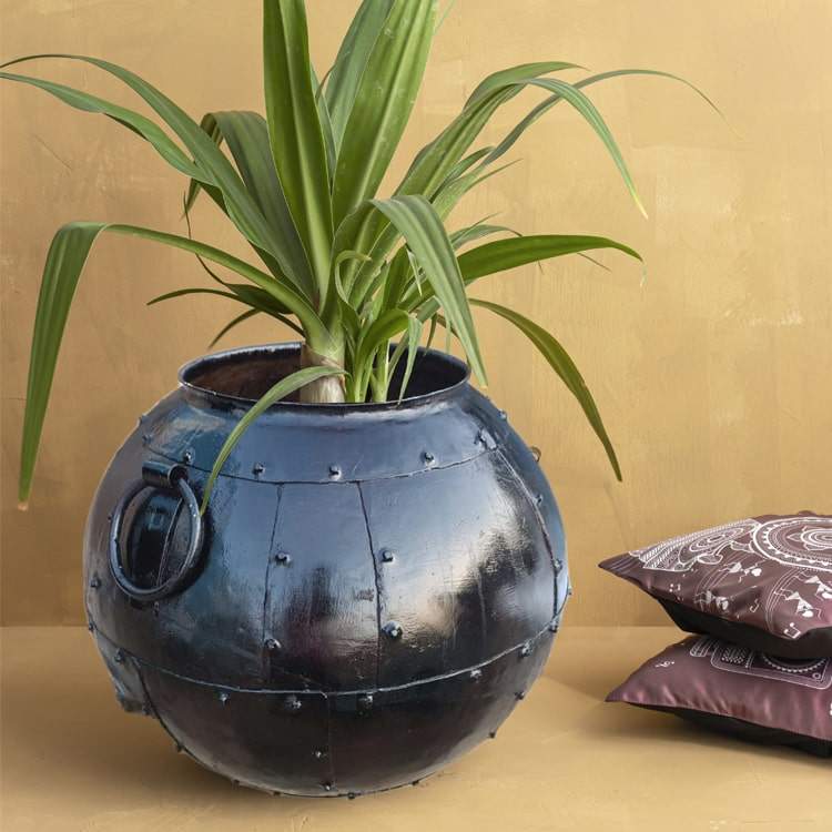 Rustic Round Metal Planter - Mytri Designs